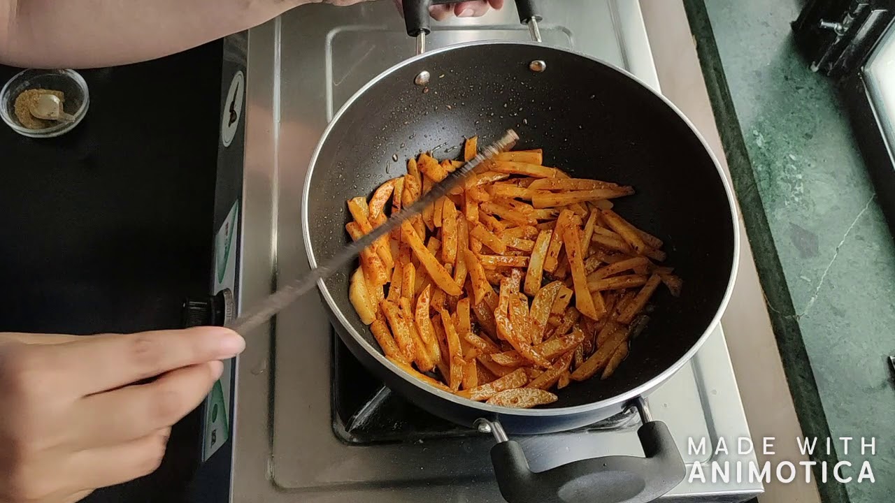 Potato Dry Dish / Batata ni Katri - YouTube