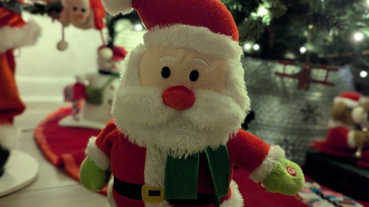 12 Days Till Christmas - Day 4 - Gemmy Side Stepping Santa Claus - YouTube