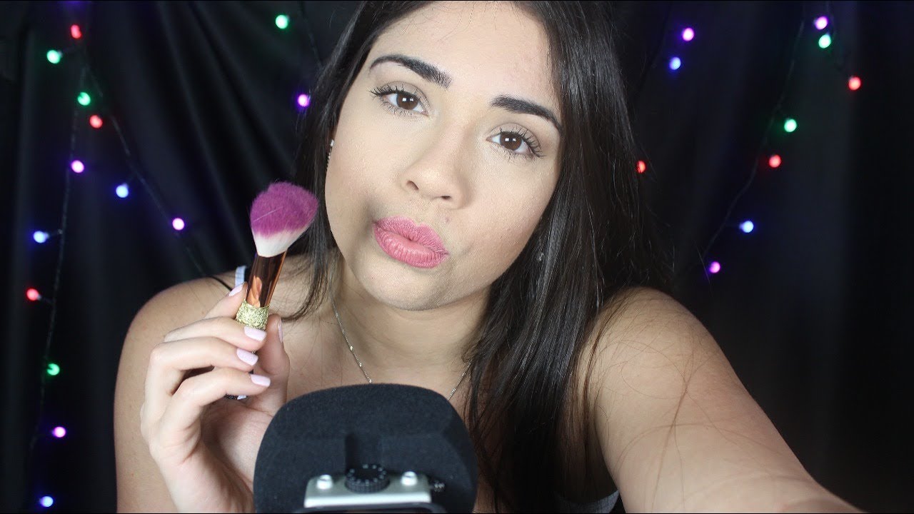 ASMR Tuc Tuc , tico tico, Pincel na tela, Hand movements/Face Touching ...