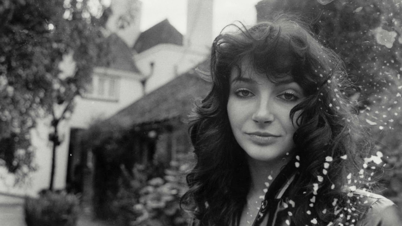 Kate Bush - Humming [demo] - YouTube