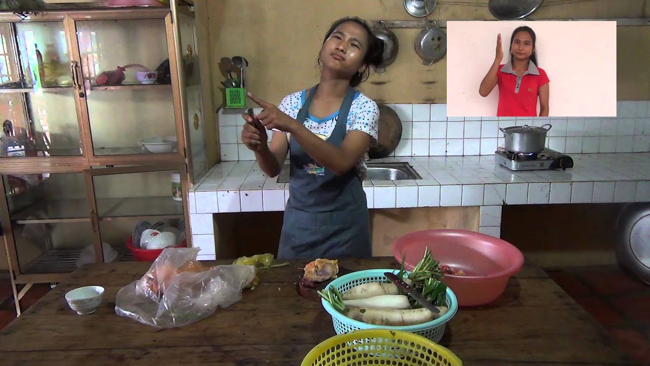 Silent Cooking with SreyNoch - One Minutes Jr., Cambodia 2015 - YouTube