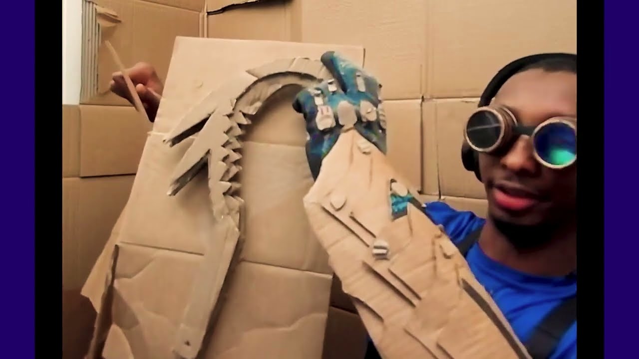 CARDBOARD SICKLES AND VAGUELY RELATED TANGENTS [THE BOXSMITH LIVE ...