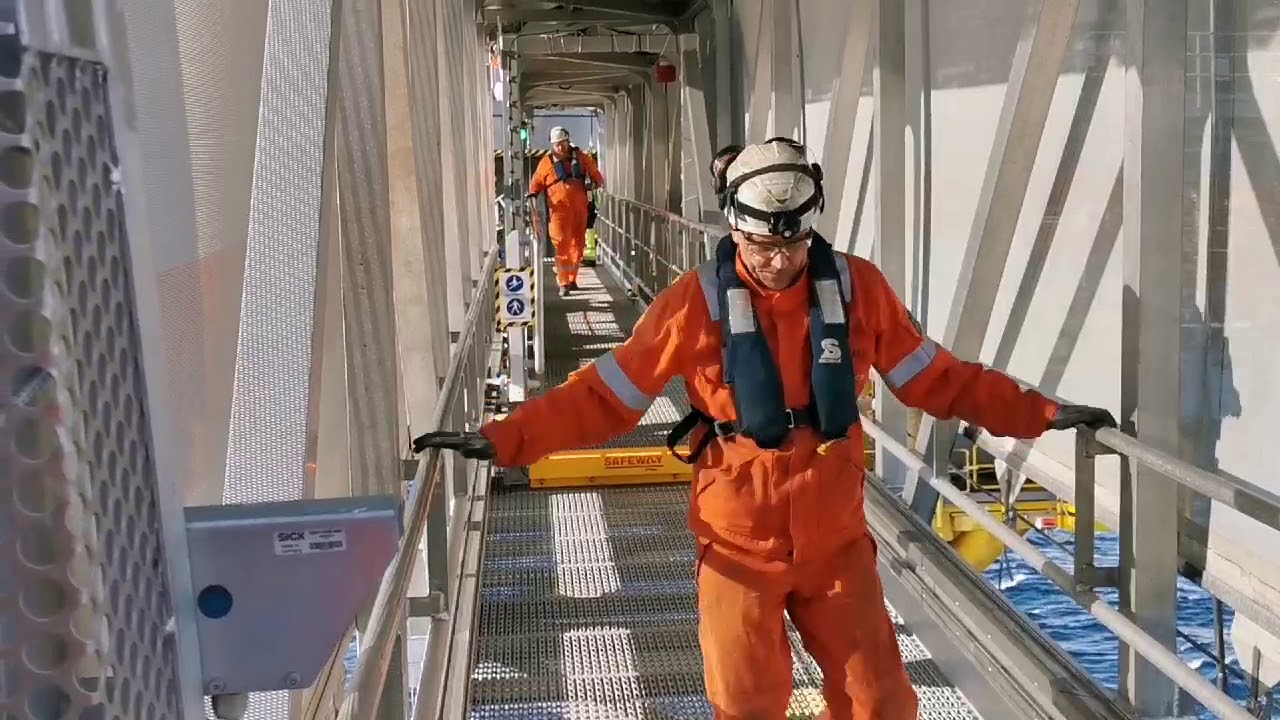 Safeway in action offshore walk to work system. - YouTube