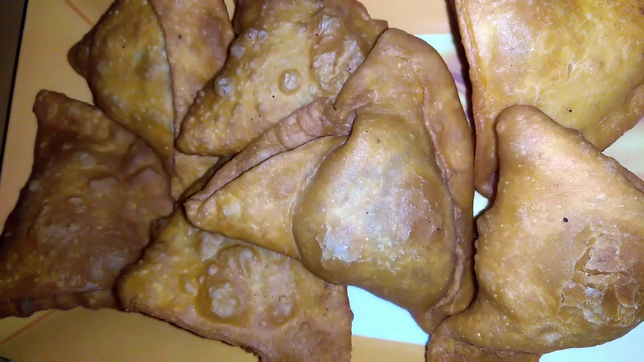 Samosa recipe/sabzi ke samosay/bazar jaise samosay - YouTube