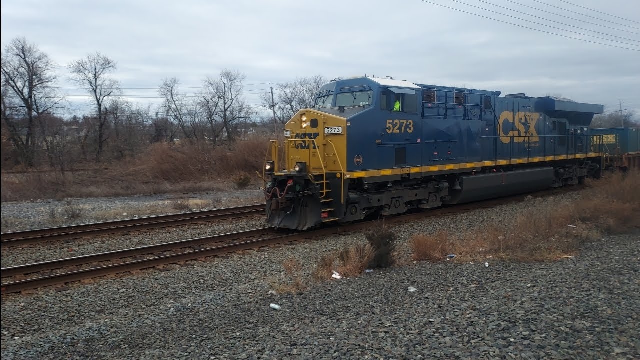 CSX 5273 Es40dc leads I032 ( January 2023 ) - YouTube
