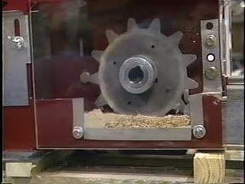 Hi-Speed Chain Feeder demo - YouTube