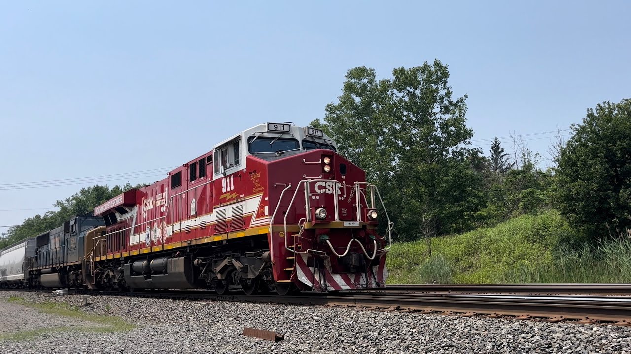 CSX #911 leads M364-20 - YouTube