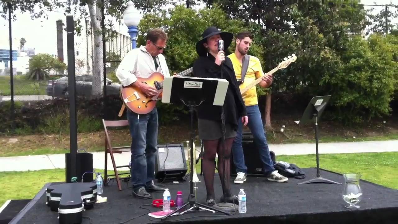 Teagan Taylor Trio - At Last - YouTube