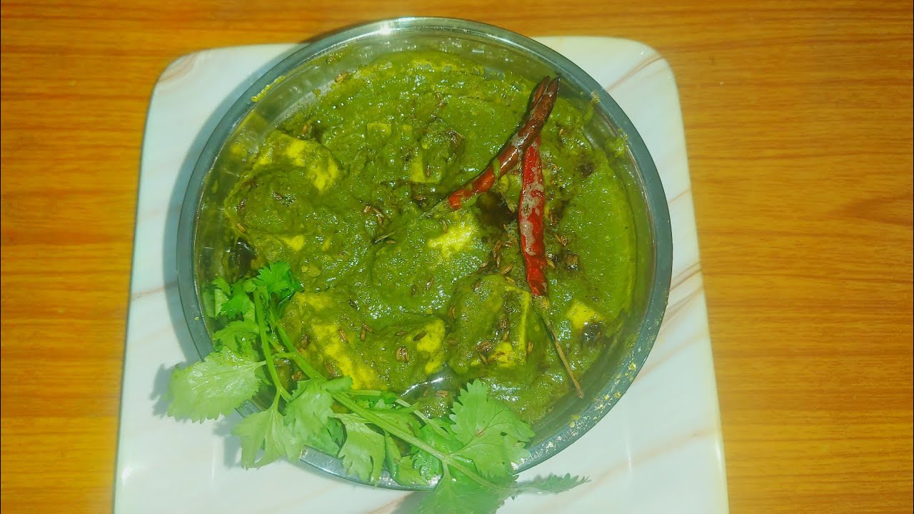 Palak Paneer . Sada bahar swad se bharpoor palak paneer. ek baar zarur ...