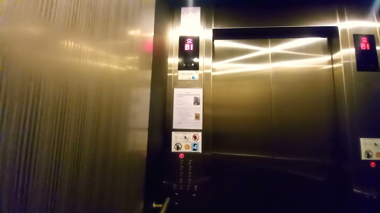 Kone KDS 300 MonoSpace Elevator at Hoi Hup Building. - YouTube