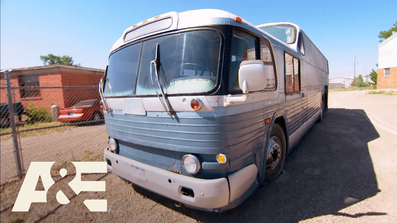 Shipping Wars: Marc Needs To LEVITATE a Vintage Bus | A&E - YouTube