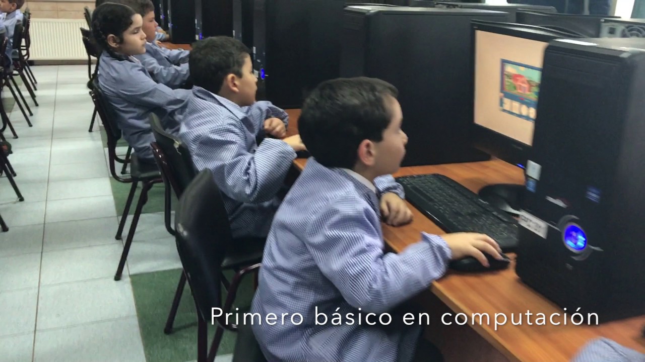 Primero básico en clases de computación - YouTube