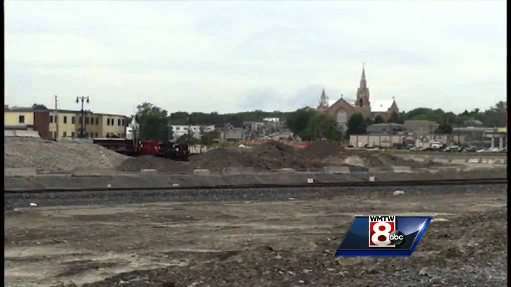 Rebuilding continues in Lac Megantic one year after train derailment ...