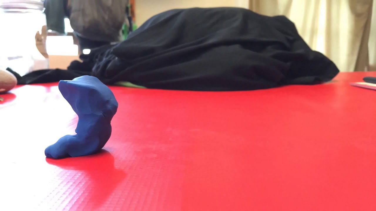 Blue worm stop motion - YouTube