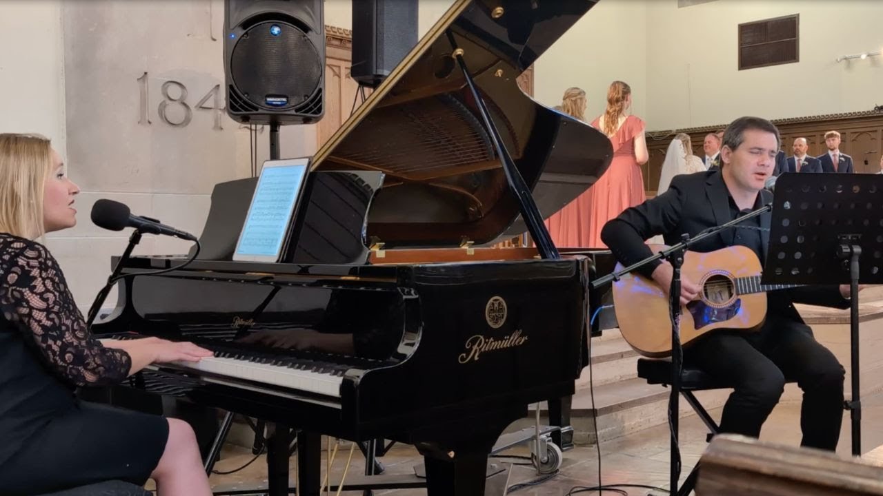 Duo Holly & Nicholas - YouTube