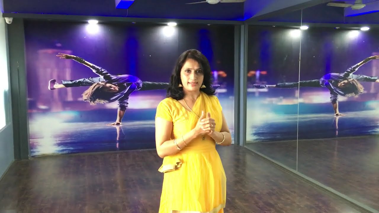 Taruna Rathod Garba Lessons : Easy Garba steps Khailaiyo 34 - YouTube