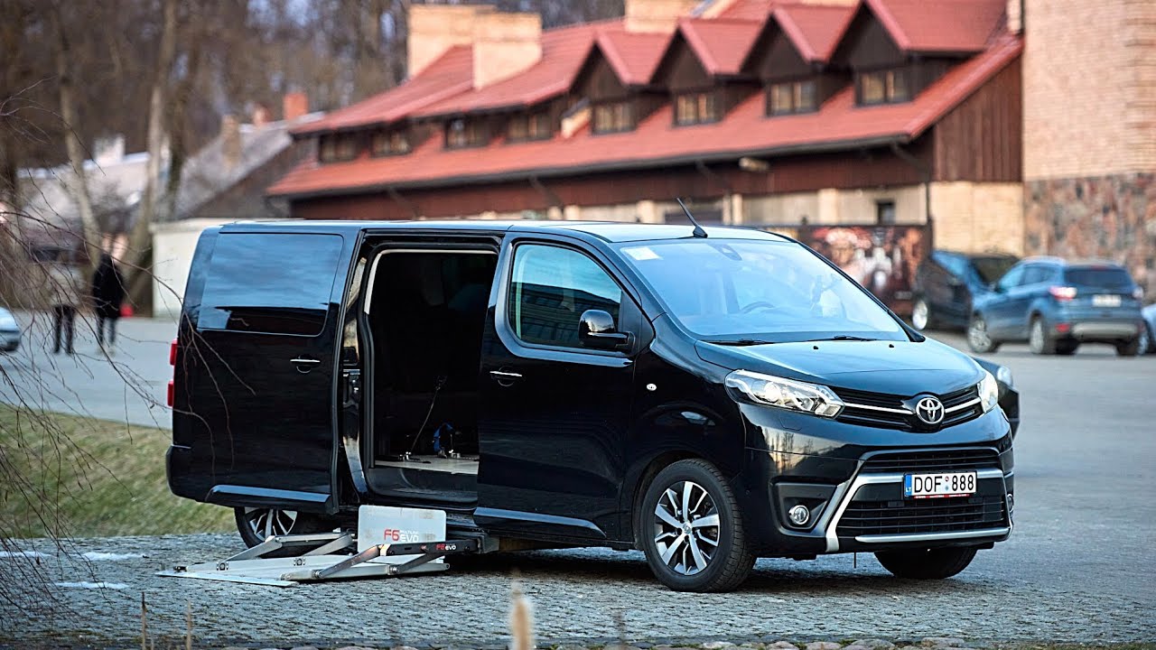 Adapted car for disabled people with AUTOLIFT & AIRTRONIC - YouTube