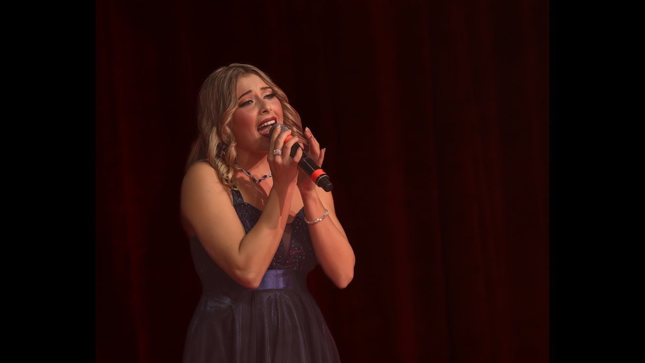 EMILY LING (CANTO) 2023, 2° ITALIAN CIRCUS TALENT FESTIVAL - YouTube