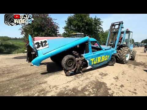 Mildenhall Kev Waller Reunion 2024 Pre 90 Pit Walk - YouTube