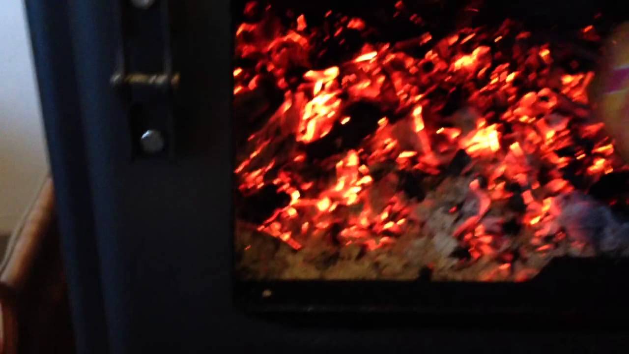 Kanadská kamna Regency F5100 s katalyzátorem (catalytic woodstove) 06 ...