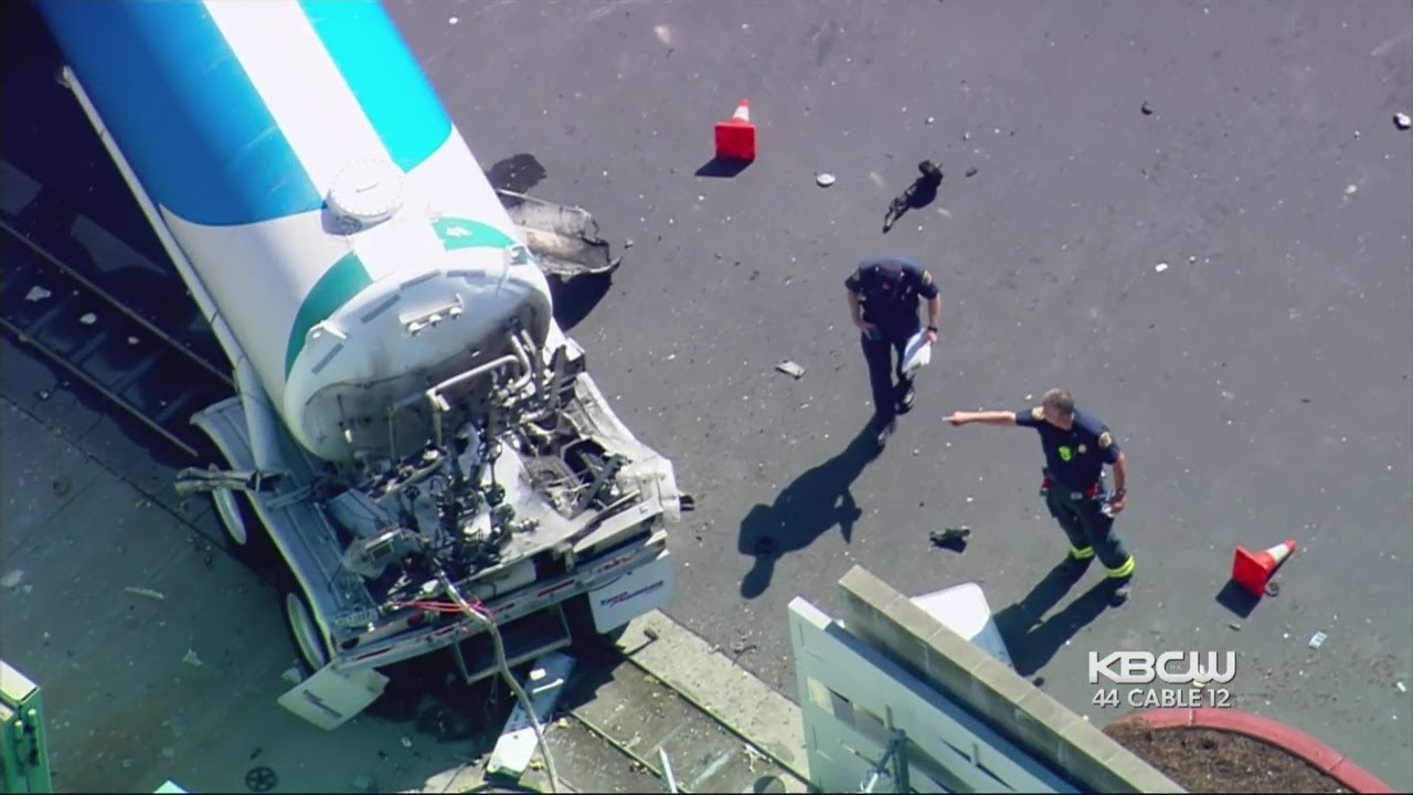 Oxygen Tanker Truck Explosion Rocks Santa Rosa Kaiser Office - YouTube