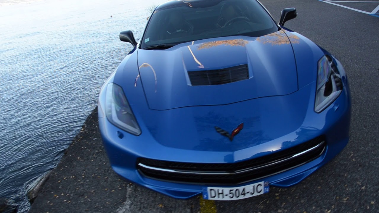 Corvette C7 Laguna blue - YouTube