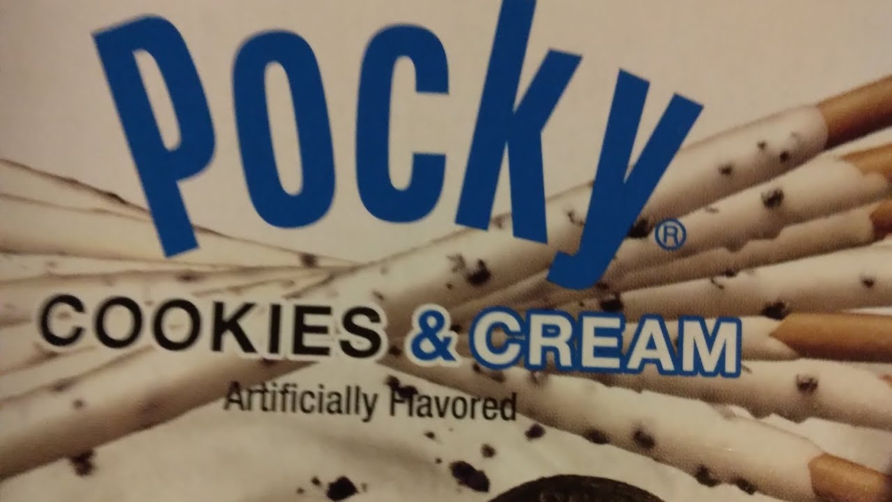 trying Oreo flavor pocky - YouTube