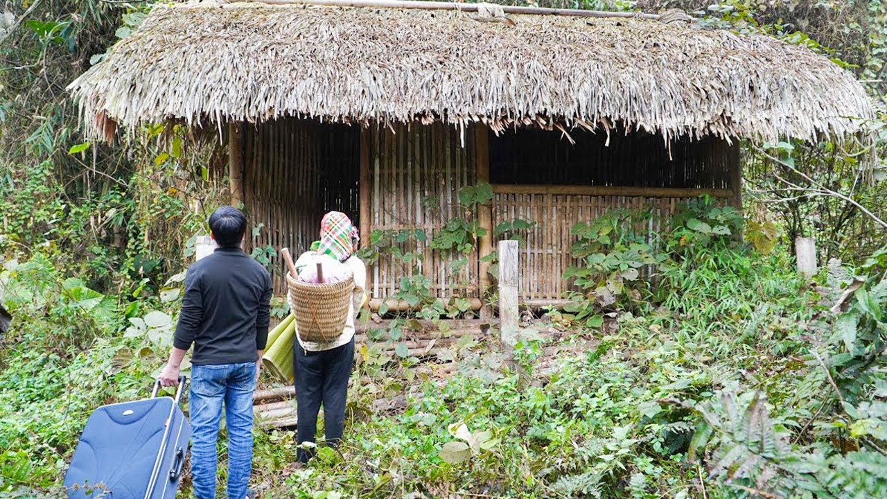 Poor girl and the CEO clean up house abandoned for 20 years in the ...