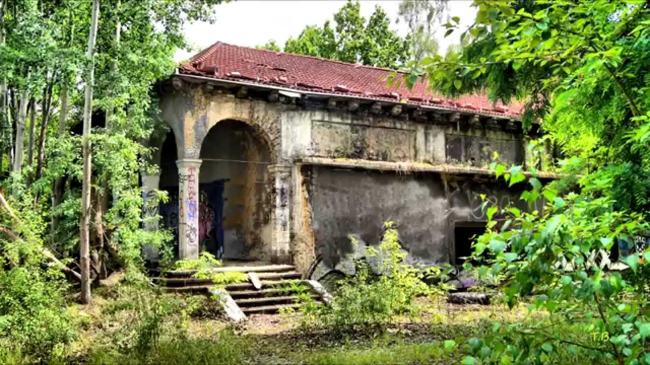 Die verlassene Wehrmachts Kaserne - YouTube