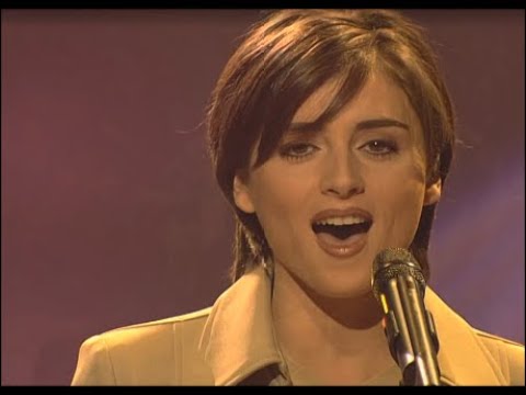 Yasmine - Slaaf