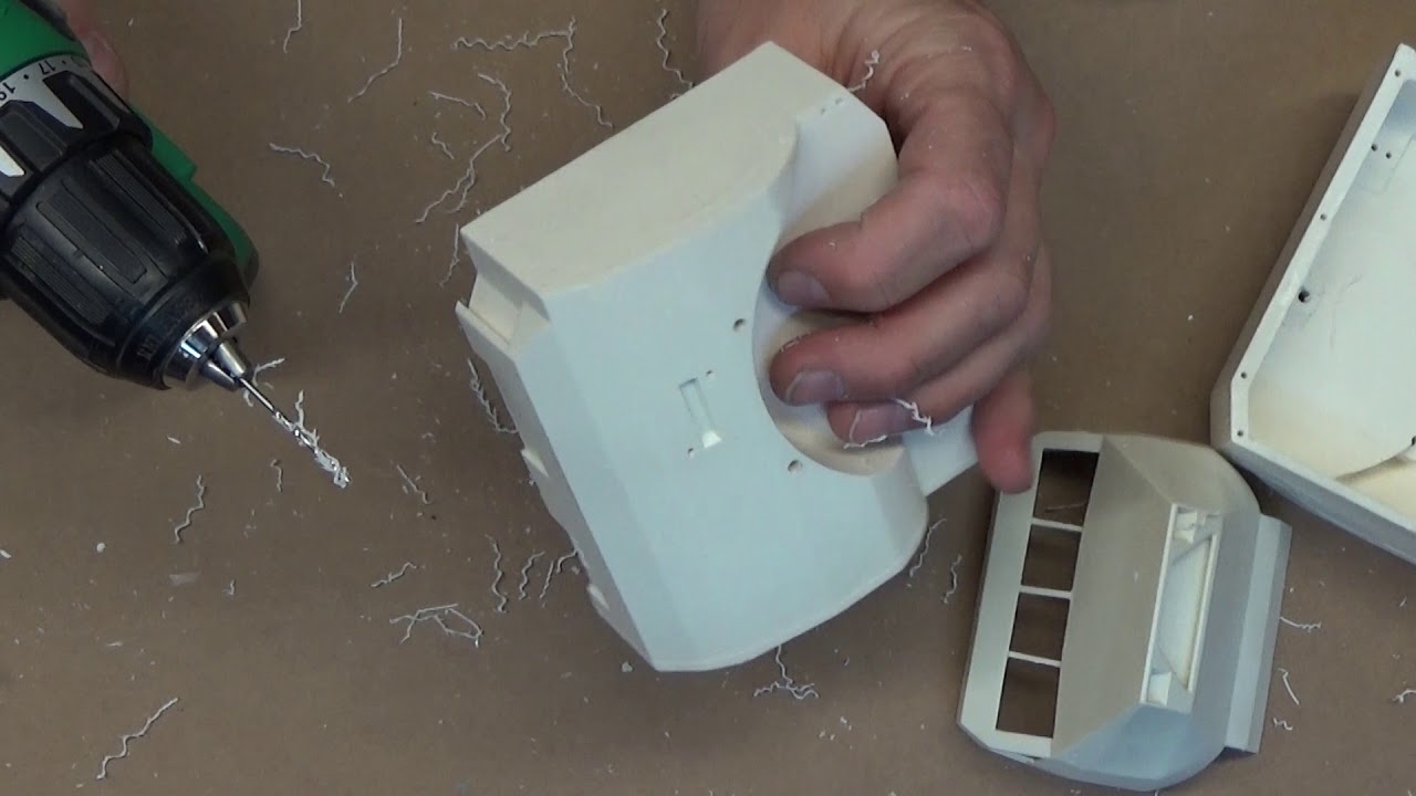 Landmaster 1/25th scale model video build log #2 front pieces - YouTube