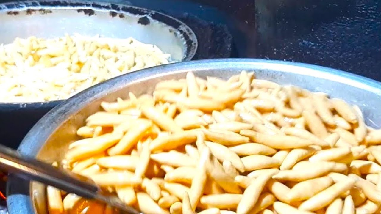 How to do Ginger Sticks or Nom Khnhei Cambodia Street food - YouTube