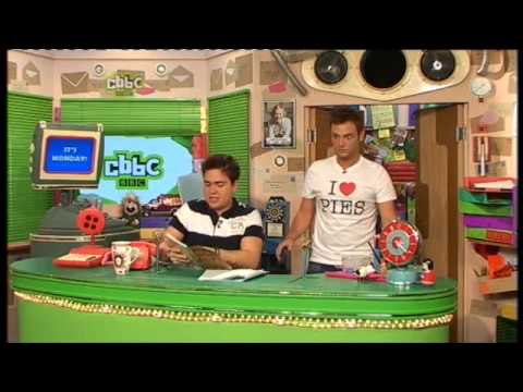 2009-04-20: Sam & Mark in the CBBC Office - First Day in the Office (pt ...