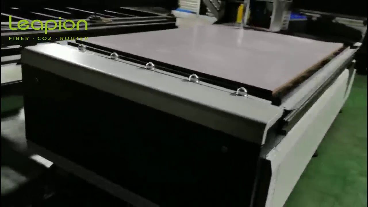 Leapion CNC router machine - YouTube