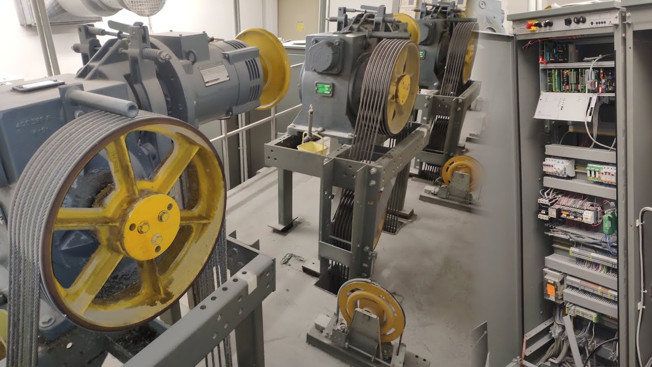 3 nice 90s Thyssen TCI controlled Lifts in NRW, Germany - YouTube