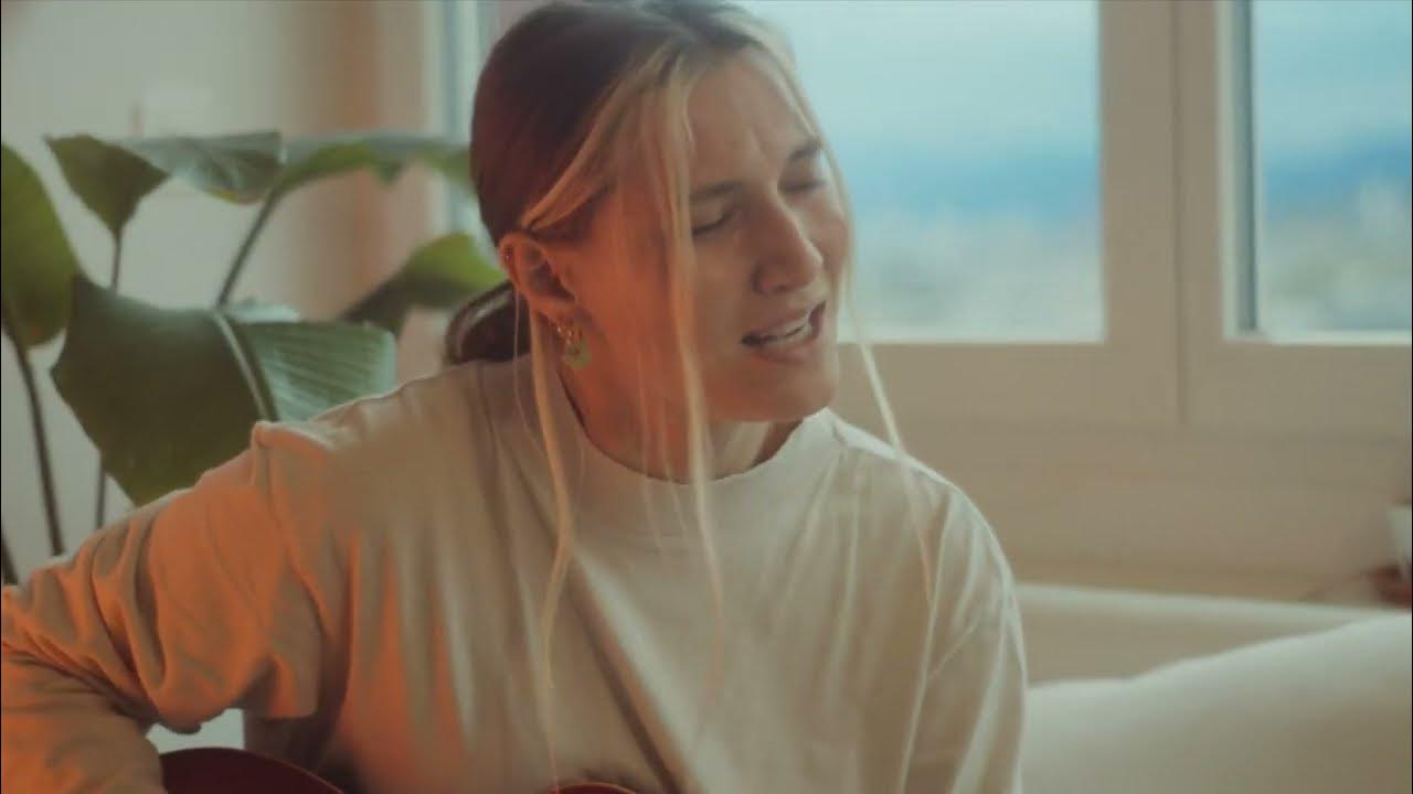 Nola Kin - Green Sleeve (Live at Home) - YouTube