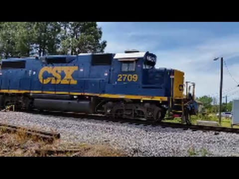 [CSX]2709 GP38-2 & SD50-2 Leads Y205-16 @ The Car Repair Shop In Fayetteville NC With & Nice ...