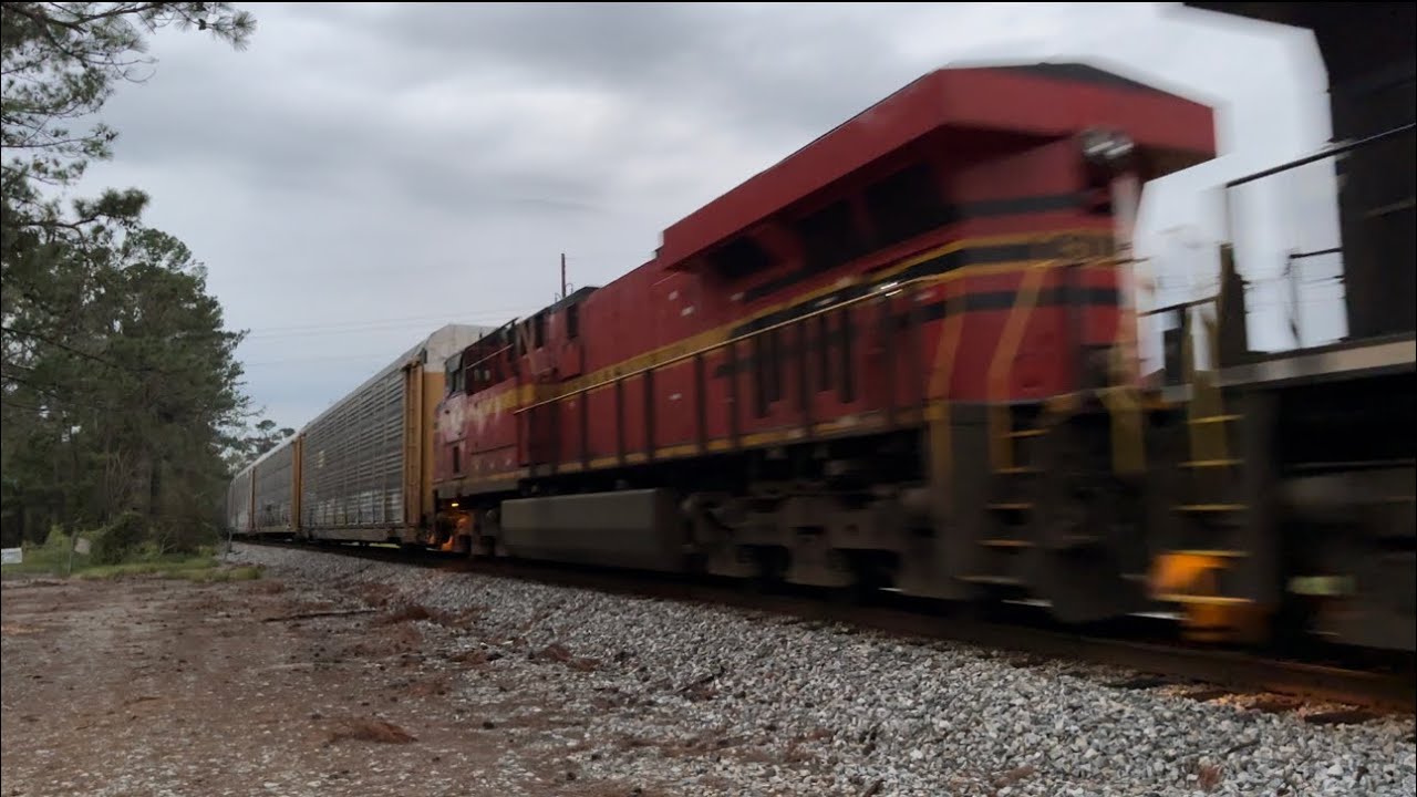 Chilly Evenings and Heritage Units! | 10/15/24 - YouTube