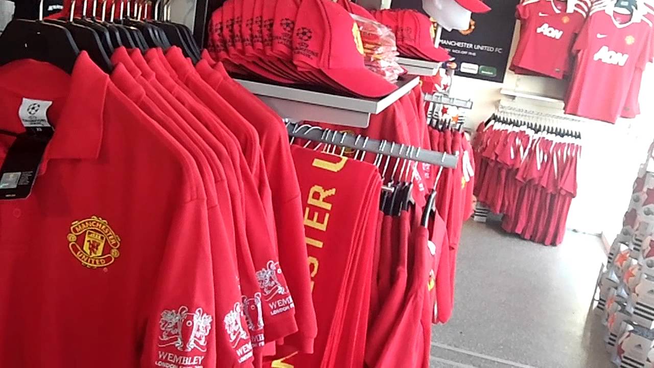 Inside the Champions League Store - YouTube