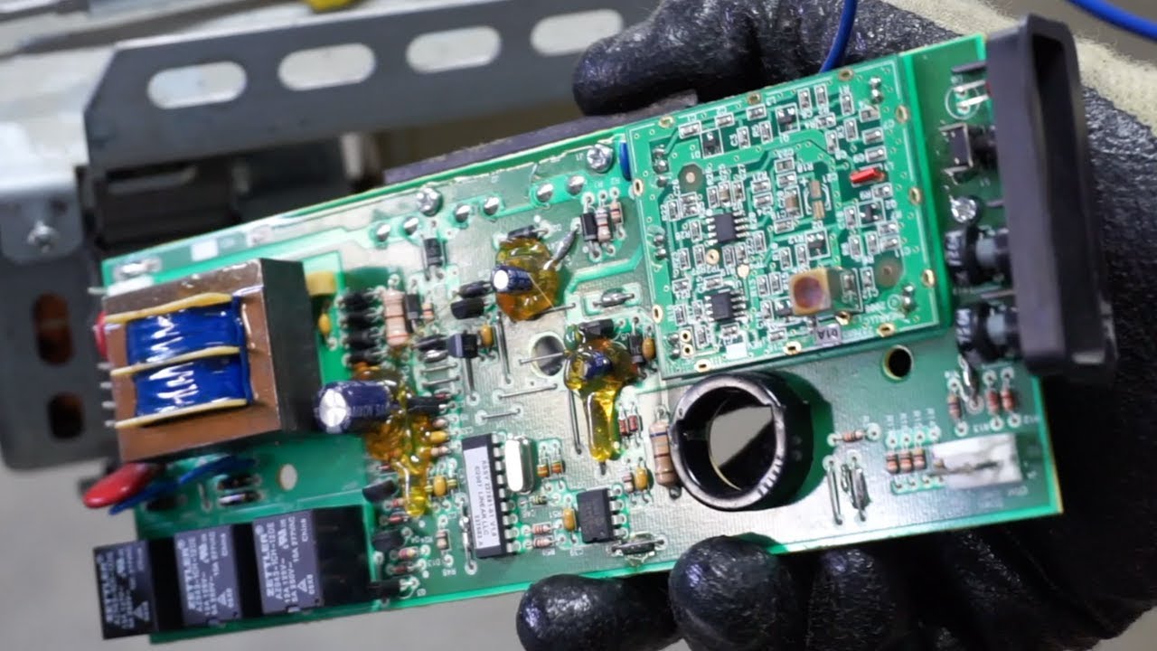 How To Change A Logic Board On A Linear Chain Drive - YouTube