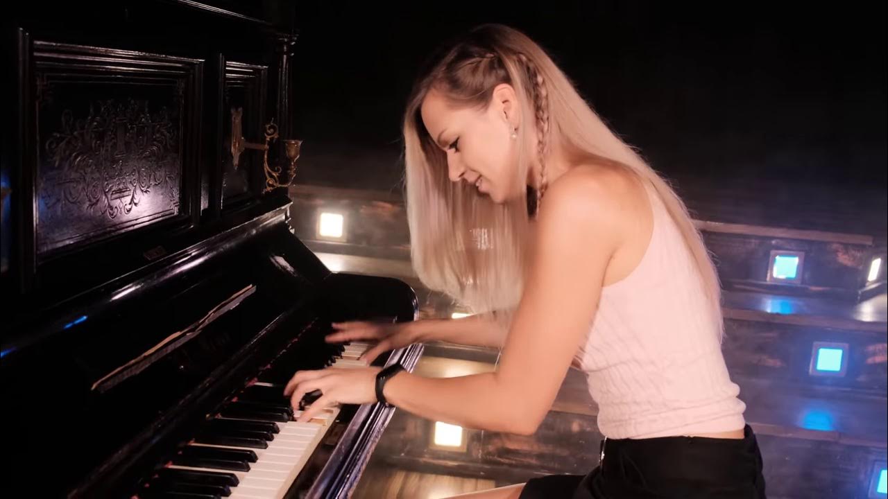 Queen Don't Stop Me Now Piano cover by Gamazda - ( Willy - Music ) - YouTube