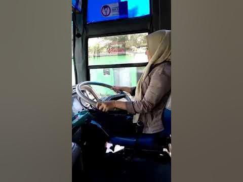 Cewek Cantik Sopir Bus Akas - YouTube