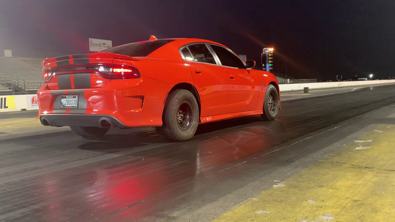 First 8 Second Hellcat Charger - YouTube