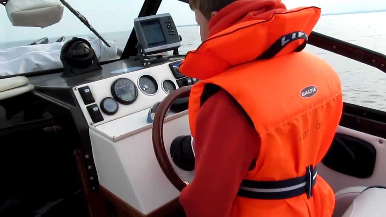 Fjord 24 Weekender med ung skeppare - YouTube