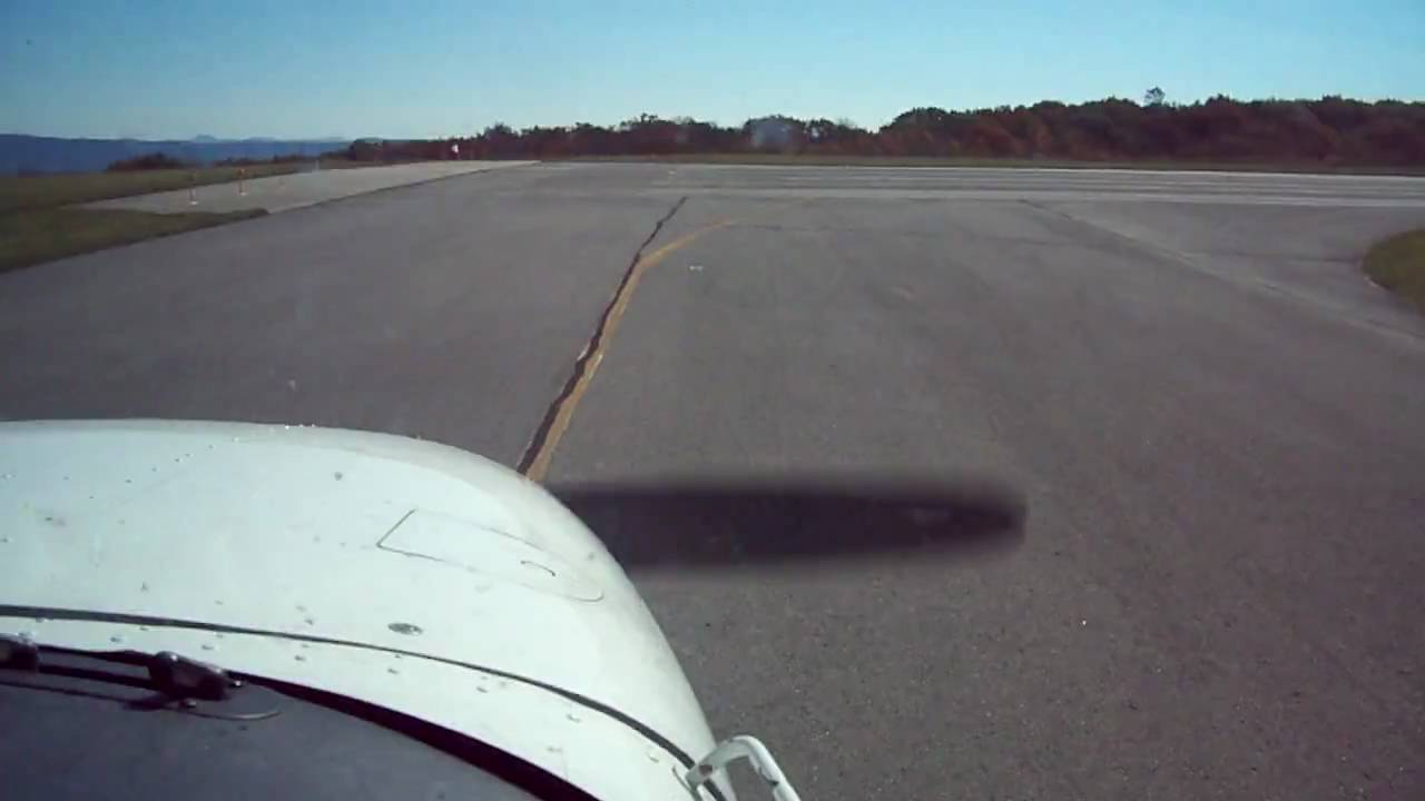 Take off Ingalls Field, KHSP, RW25 - YouTube