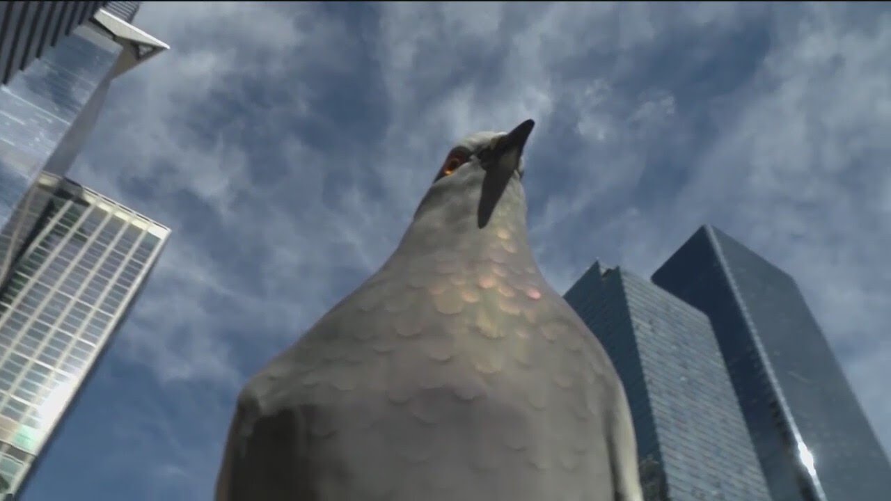 Larger-than-life pigeon sculpture lands on High Line in New York City ...