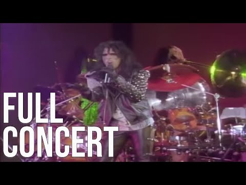 Alice Cooper: Trashes the World Live | Full Concert
