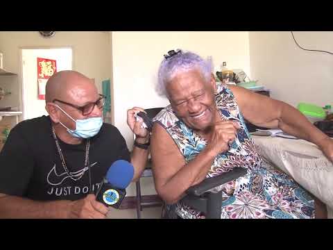 Bewoners Fatima Oord krijgen leuke dag - YouTube