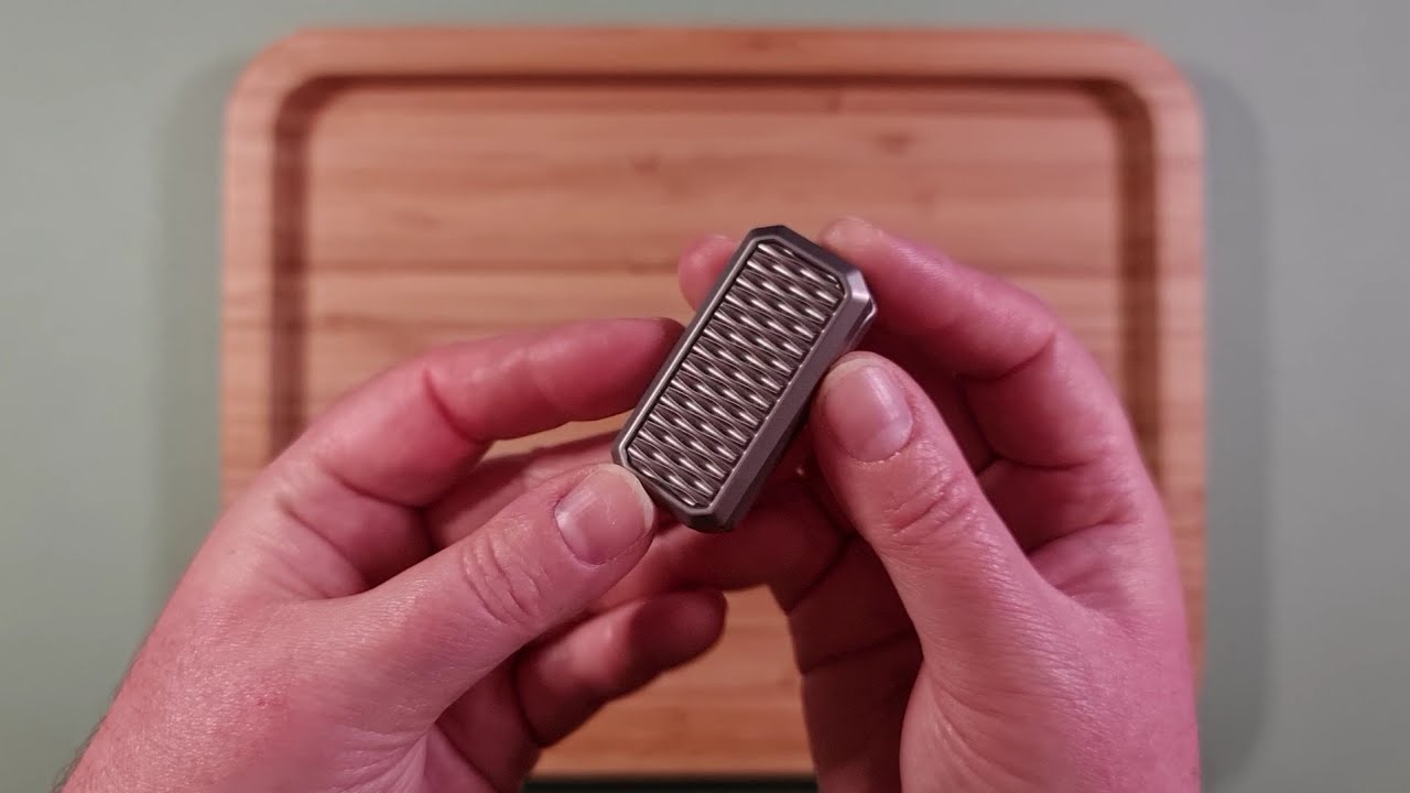 Ant Design - S Nano V2 Magnetic Fidget Slider (Titanium) - YouTube