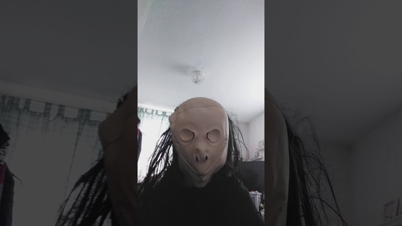 XOXO MASKE wird BLAU und VERNICHTET PENNYWISE HORROR CLOWN Mit ENGIE ...